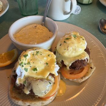 CRAZY PIG SOUTHERN KITCHEN - Updated June 2024 - 225 Photos & 216 ...