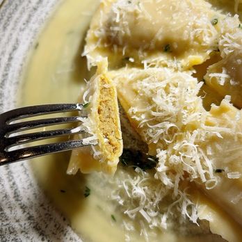 PASTA AND... - Updated September 2025 - 781 Photos & 536 Reviews - 4990 ...