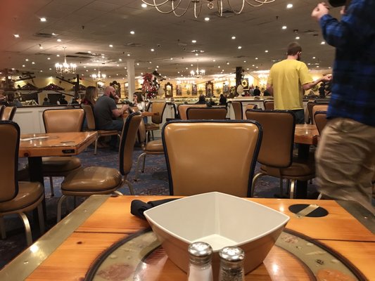 CAPTAIN GEORGE’S SEAFOOD RESTAURANT - 348 Photos & 595 Reviews - 5363 ...