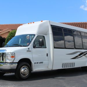 BLU MOON TRANSPORTATION - Updated April 2024 - 4804 10th Ave S, Tampa ...
