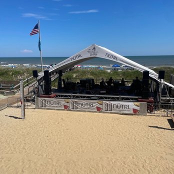 THE WINDJAMMER - Updated July 2024 - 119 Photos & 161 Reviews - 1008 ...