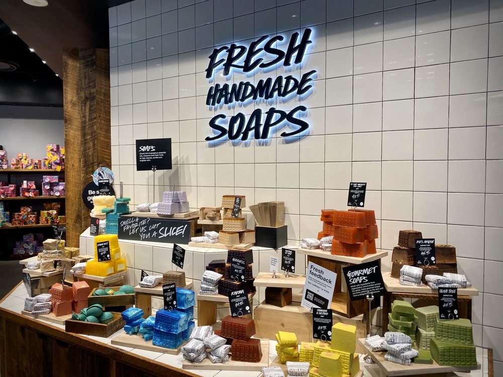LUSH FRESH HANDMADE COSMETICS - 107 Photos & 257 Reviews - 2855 Stevens ...