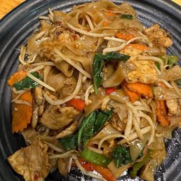 THAI ZAPP THAI & RAMEN - Updated September 2025 - 65 Photos & 48 ...