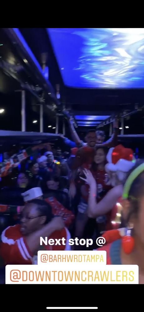 DOWNTOWN CRAWLERS - 124 Photos & 13 Reviews - 600 N Ashley Dr, Tampa ...