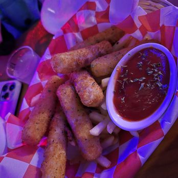 CHI CHI - Updated July 2024 - 232 Photos & 188 Reviews - 610 S Berendo ...