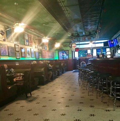 MAC’S TAVERN - 16 Photos & 45 Reviews - Bars - 316 W 3rd St, Davenport ...