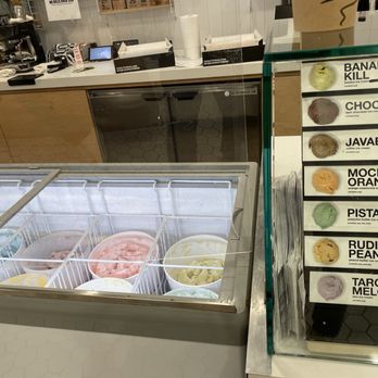 DONUT FRIEND - Updated January 2026 - 1087 Photos & 580 Reviews - 543 S ...