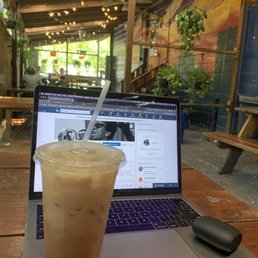 FLIGHTPATH COFFEEHOUSE - Updated August 2024 - 172 Photos & 466 Reviews ...