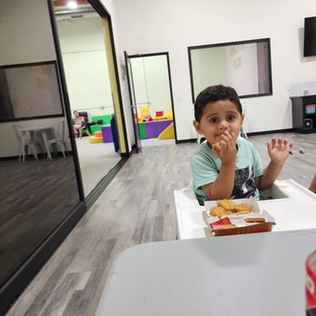 KIDS CLUB - Updated July 2025 - 102 Photos & 23 Reviews - 3440 McHenry ...