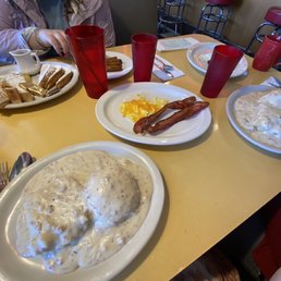 TWEDE’S CAFE - 754 Photos & 626 Reviews - 137 W North Bend Way, North ...