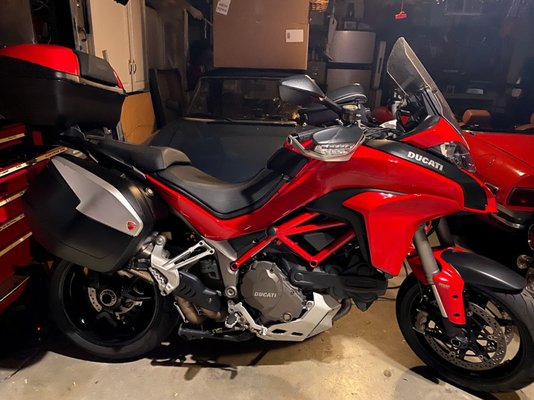 SUPERBIKE SHOWROOM - Updated December 2025 - 23 Photos & 62 Reviews ...