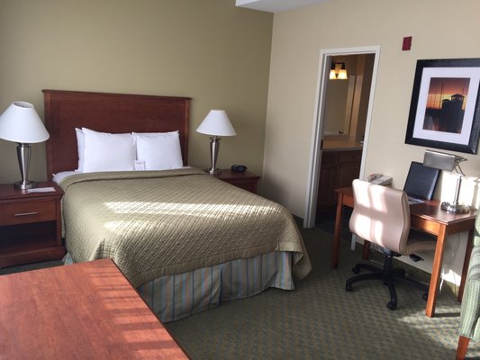 TYER HOUSE INNS OF KEESLER - 13 Photos - Hotels - Keesler Afb, Biloxi ...