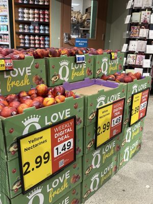 QFC - Updated December 2025 - 44 Photos & 71 Reviews - 8867 161st Ave ...
