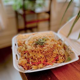 YIN DEE LAO & THAI STREETFOOD RESTAURANT - Updated November 2025 - 368 Photos & 270 Reviews ...