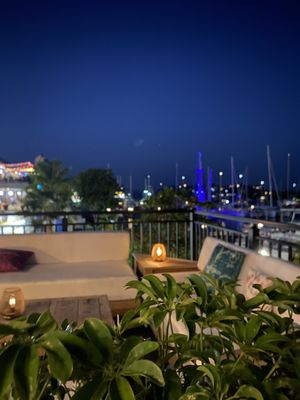 3 PALMS - 71 Photos & 47 Reviews - 6100 Red Hook Qtrs, St. Thomas ...