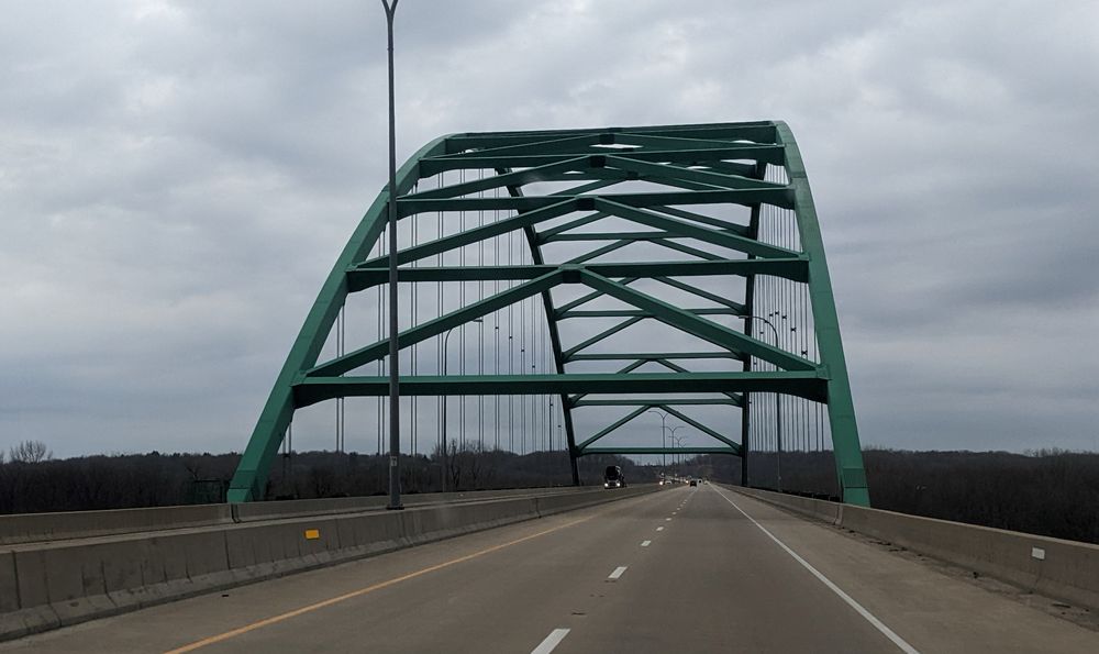 ABRAHAM LINCOLN MEMORIAL BRIDGE - Updated June 2024 - I-39, Oglesby ...