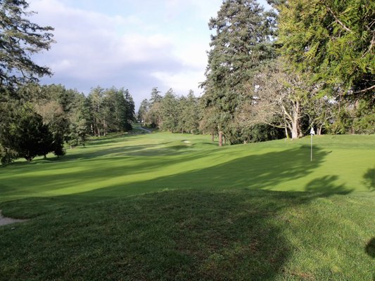 Gorge Vale Golf Club - 14 Photos - Golf - 1005 Craigflower Rd, Victoria ...