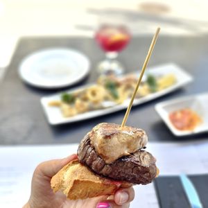 CIUTAT COMTAL - Updated May 2025 - 4015 Photos & 1352 Reviews - Rambla ...