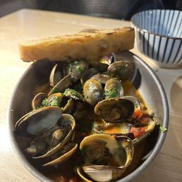 SALT & PEARL - Updated September 2025 - 516 Photos & 199 Reviews - 1719 ...
