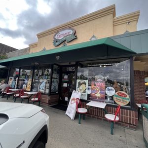 GENOVA DELICATESSEN - 315 Photos & 549 Reviews - 1105 S California Blvd ...