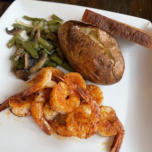 RED PADDLE BISTRO - 27 Photos - 143 S Gunflint Lake, Grand Marais, MN ...