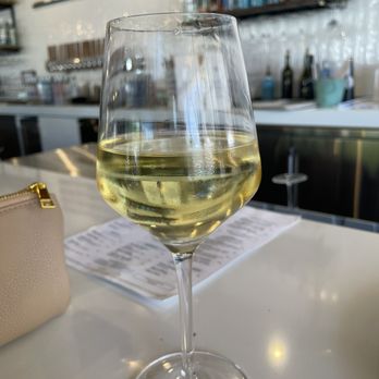 MOHI FARM - Updated August 2024 - 275 Photos & 186 Reviews - 90 E 3rd ...