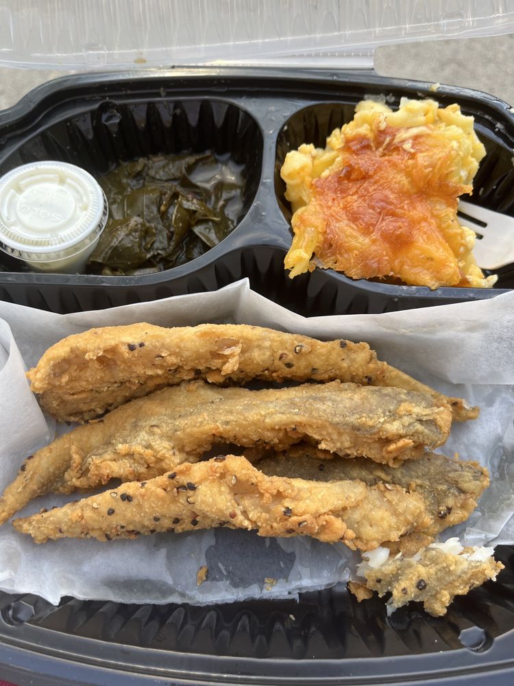 E’S FISH AND CHIPS - Updated August 2025 - 12 Photos - 239 Homer St ...