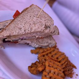 HIGH NOON BRUNCHERY - Updated October 2025 - 790 Photos & 300 Reviews ...