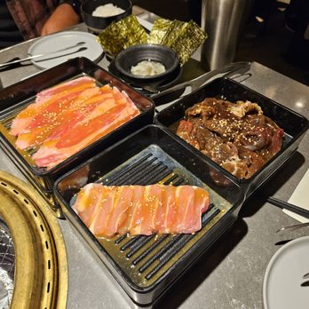 YAKYOTO - Updated December 2025 - 102 Photos & 27 Reviews - 2460 Brock ...