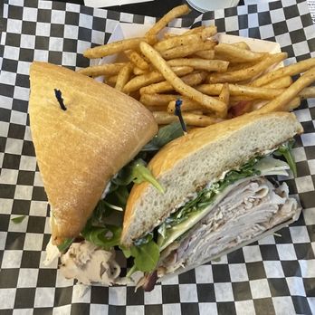 SANDY O’S - Updated July 2025 - 193 Photos & 175 Reviews - 10505 NE ...