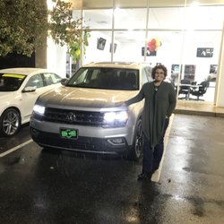 QUIRK VOLKSWAGEN MANCHESTER - 29 Photos & 38 Reviews - 1100 South ...