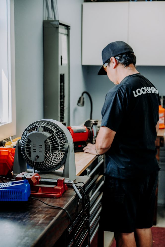 AMERICAN LOCK & KEY - Updated December 2025 - 16 Photos & 24 Reviews ...