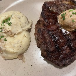 221 TAP & TABLE - Updated November 2025 - 31 Photos & 45 Reviews ...