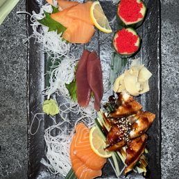 BURGER AND SUSHI HOUSE - GENEVA - Updated October 2025 - 211 Photos ...