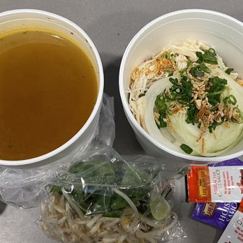 PHO BOX - Updated June 2024 - 251 Photos & 154 Reviews - 364 Renton ...