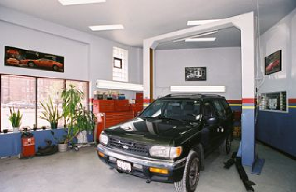 LEO’S BODY SHOP - Updated December 2025 - 25 Photos & 138 Reviews ...