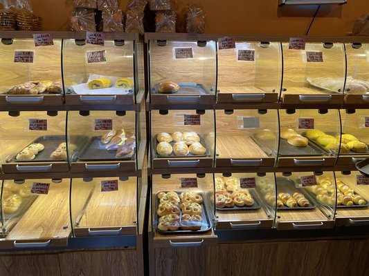 LI MIN BAKERY & BISTRO - Updated 2024 - 88 Photos & 89 Reviews - 8615 ...