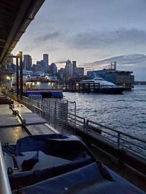 FRS CLIPPER - 274 Photos & 372 Reviews - 2701 Alaskan Way, Seattle, WA ...