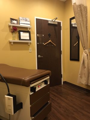 AMY BRENNER, MD AND ASSOCIATES - Updated October 2025 - 15 Photos & 36 ...