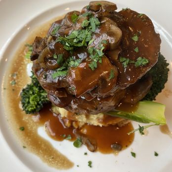 FILBERTS FARMHOUSE KITCHEN - Updated August 2024 - 573 Photos & 483 ...