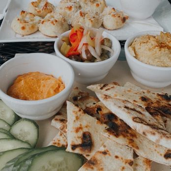 TANGLETOWN PUBLIC HOUSE - Updated June 2024 - 26 Photos & 28 Reviews ...