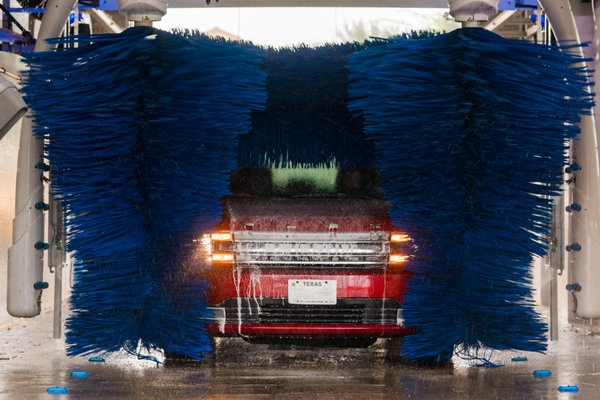 SPLISH SPLASH AUTO BATH - Updated December 2025 - 33 Photos & 25 ...