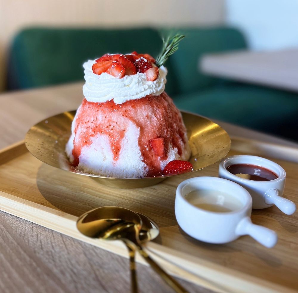 A BUTTERCUP DESSERT HOUSE - Updated December 2024 - 428 Photos & 173 ...