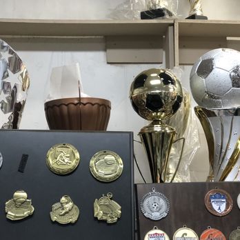 HOUSE OF TROPHIES & AWARDS - Updated December 2025 - 63 Photos & 78 ...