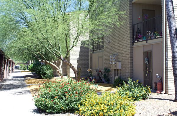 GLENCROFT CENTER FOR MODERN AGING - 43 Photos & 13 Reviews - 8611 N ...