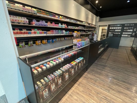 VOLCANO VAPE SHOP - Updated May 2025 - 48 Photos - 275 W Ka'ahumanu Ave ...