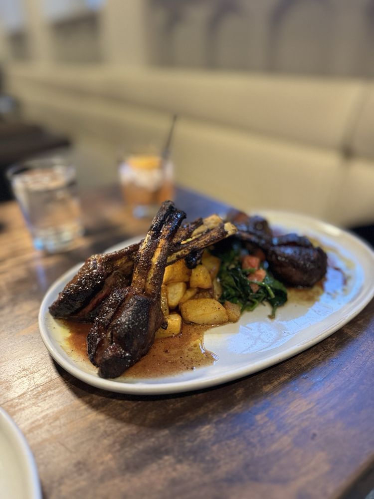 DIVAN RESTAURANT & BAR - Updated July 2025 - 1156 Photos & 806 Reviews ...