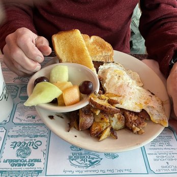 TILT’N DINER - Updated June 2025 - 251 Photos & 432 Reviews - 61 ...