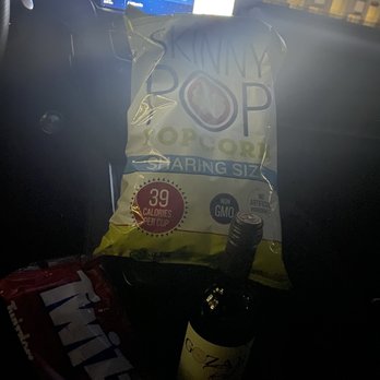 BLUE STARLITE MINI URBAN DRIVE-IN - Updated October 2025 - 200 Photos ...