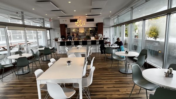 THE VAULT - Updated August 2024 - 718 Photos & 587 Reviews - 620 S ...